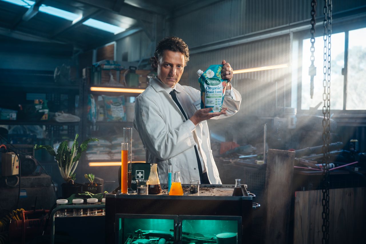 Scotts presents Merrick Watts as Australia’s first “Soilmelier” in new ...